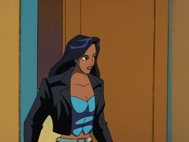 gargoyles-protection-elisa-undercover-outfit – Multiversity Comics